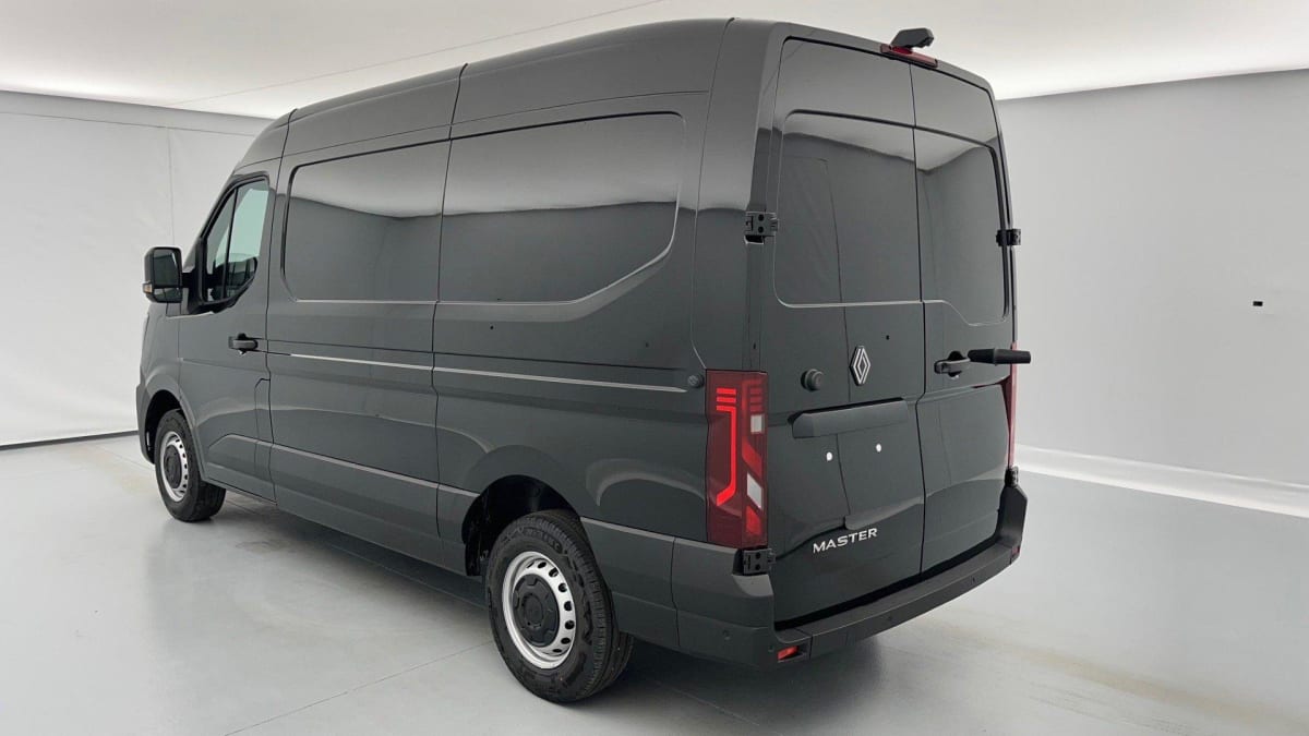 RENAULT MASTER FOURGON TRAC 3T5 L2H2 BLUE DCI 170 EXTRA - NOIR NACRÉ ...