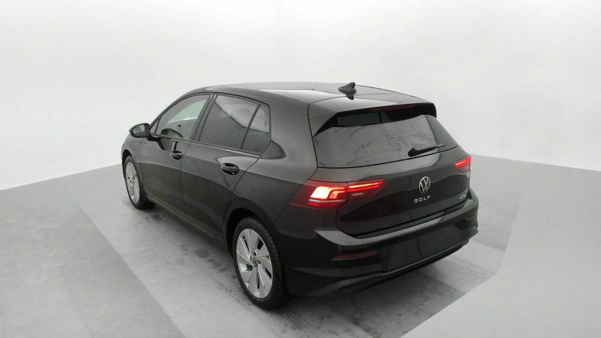 VOLKSWAGEN GOLF 1.5 ETSI EVO2 150 DSG7 LIFE PLUS - NOIR GRENADILLA ...